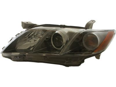 81150-06C00 Genuine Toyota Driver Side Headlight Assembly